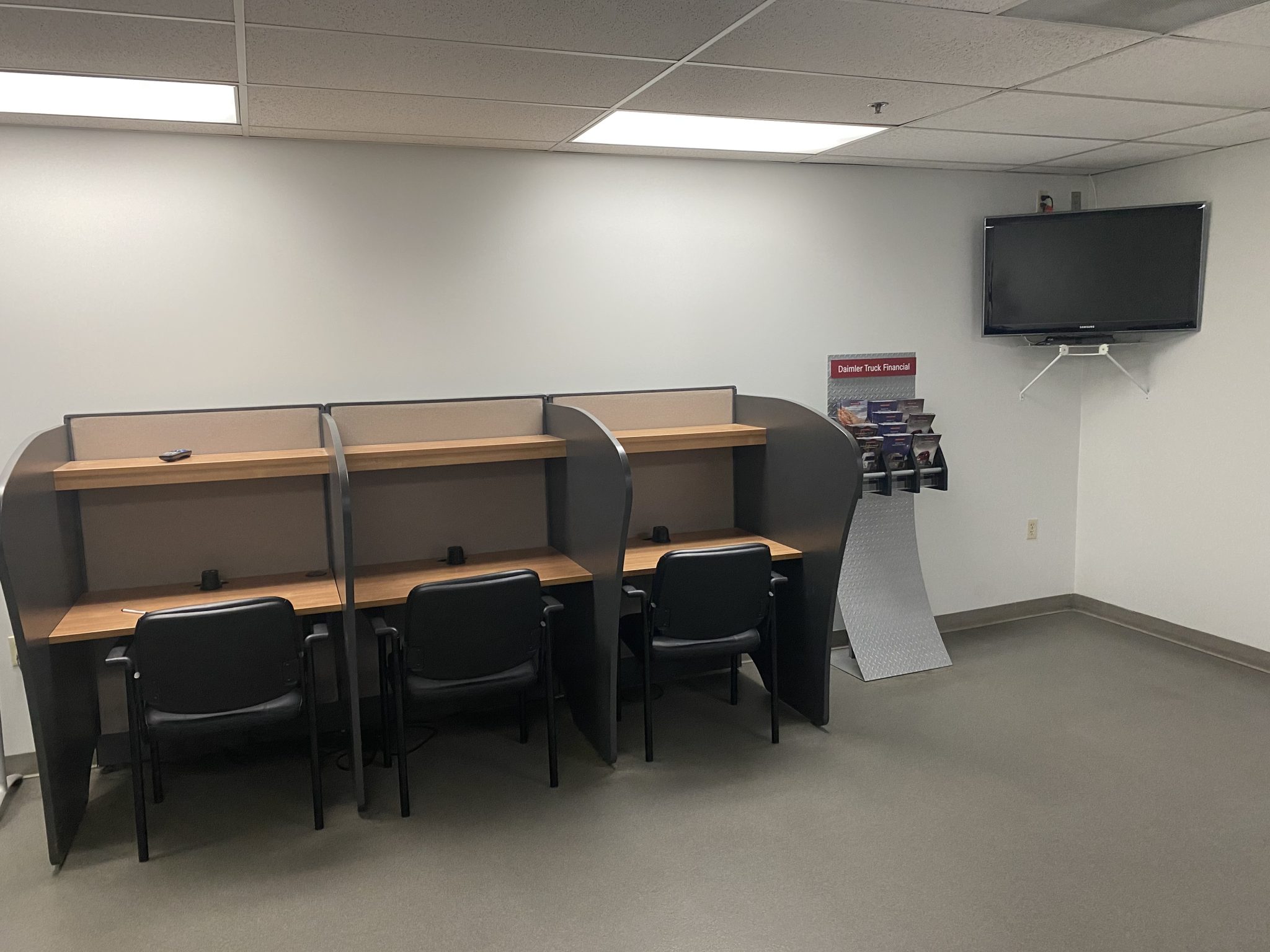 Truck Service - Fargo Freightliner