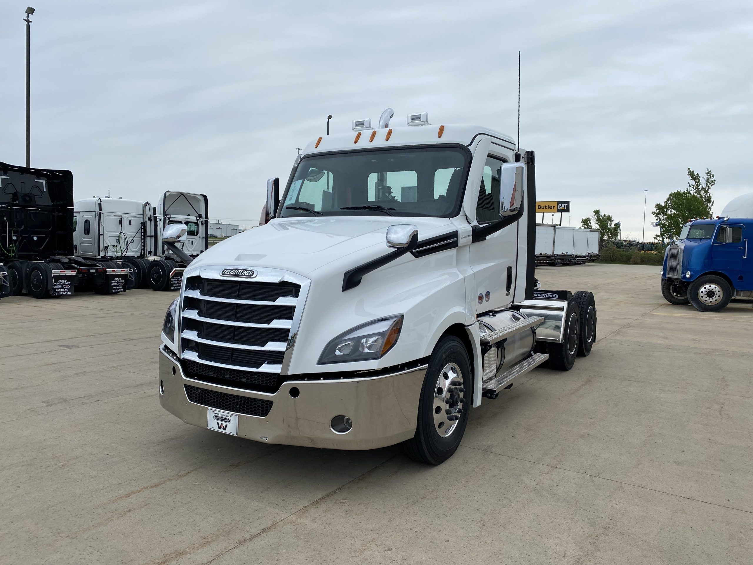 2026 Freightliner Cascadia 126 - 176769 - Fargo Freightliner